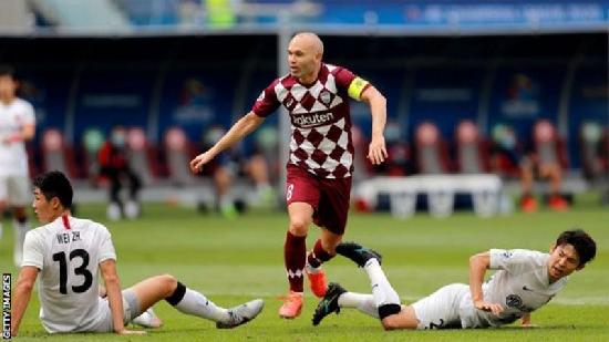 Andres Iniesta makes Barcelona return promise - Prime News Ghana