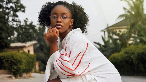 Gyakie performs with dad at a live concert - Prime News Ghana