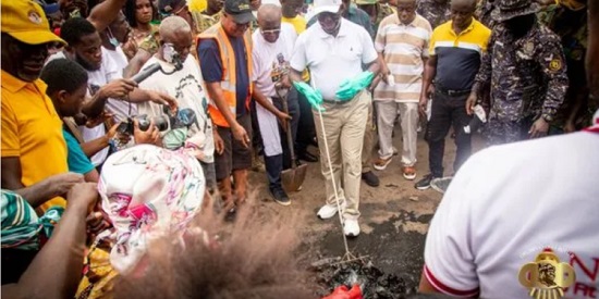 Otumfuo leads massive clean-up exercise in Kumasi - Prime News Ghana