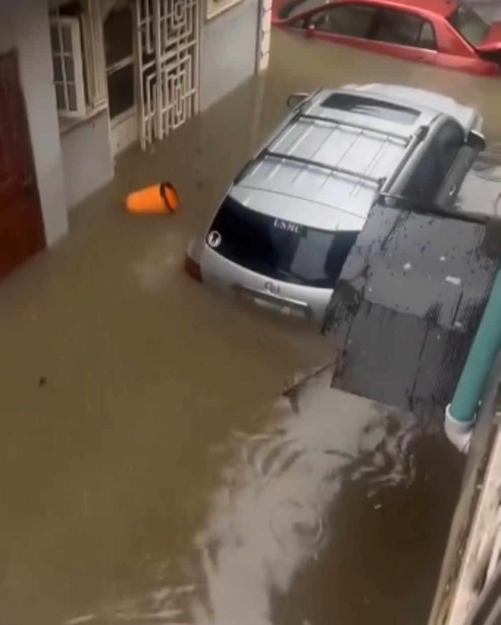 Parts of Accra flood again after downpour on Wednesday - Prime News Ghana