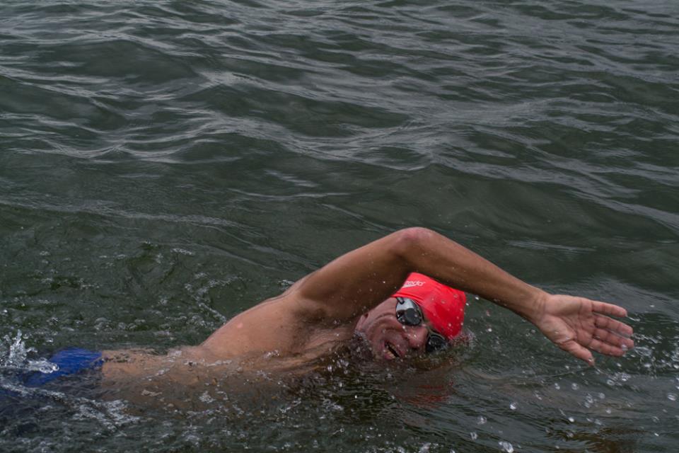Meet Martin Fodor: The man who swam across Lake Bosumtwi - Prime News Ghana