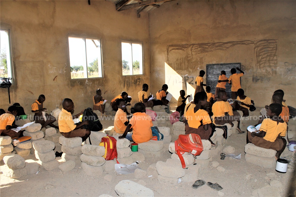 U/E: Abalato primary students use cement blocks as furniture - Prime ...
